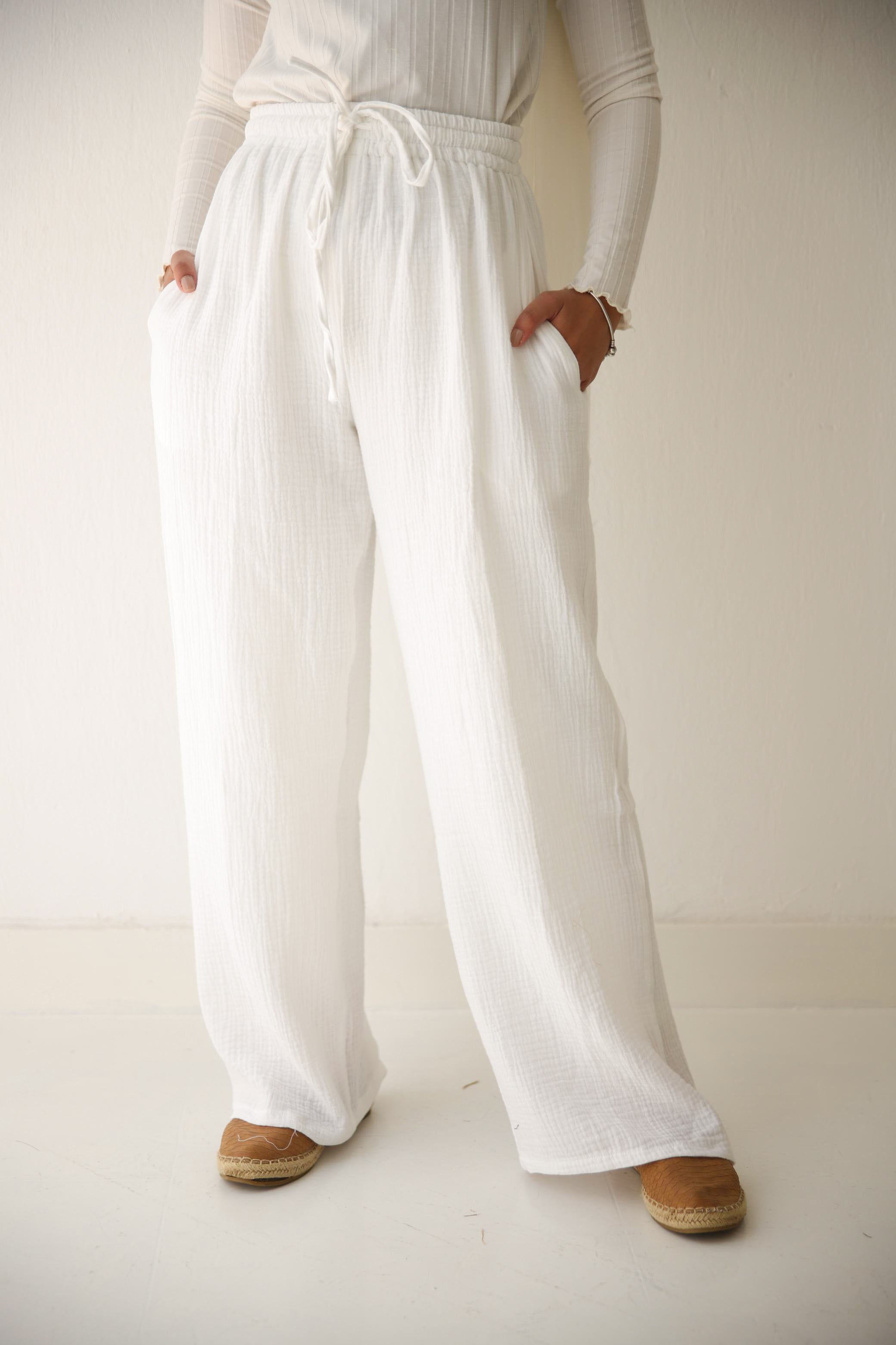 Everyday Muslin Pants - Offwhite – Hijabi Picks